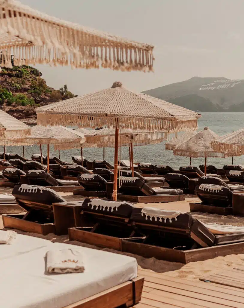 Best Beach Clubs in Mykonos